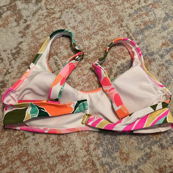 Xhilaration | Swim | Target Bathing Suit Top | Poshmark